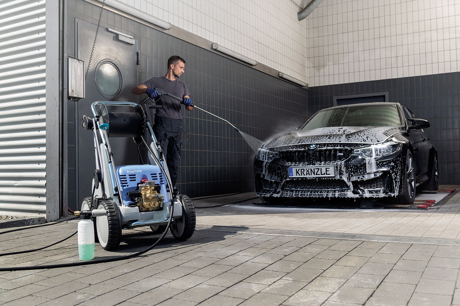 Professional jet wash store
